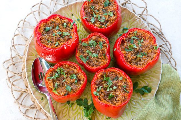 Easy Stuffed Peppers Recipe | Delicious Meets Healthy