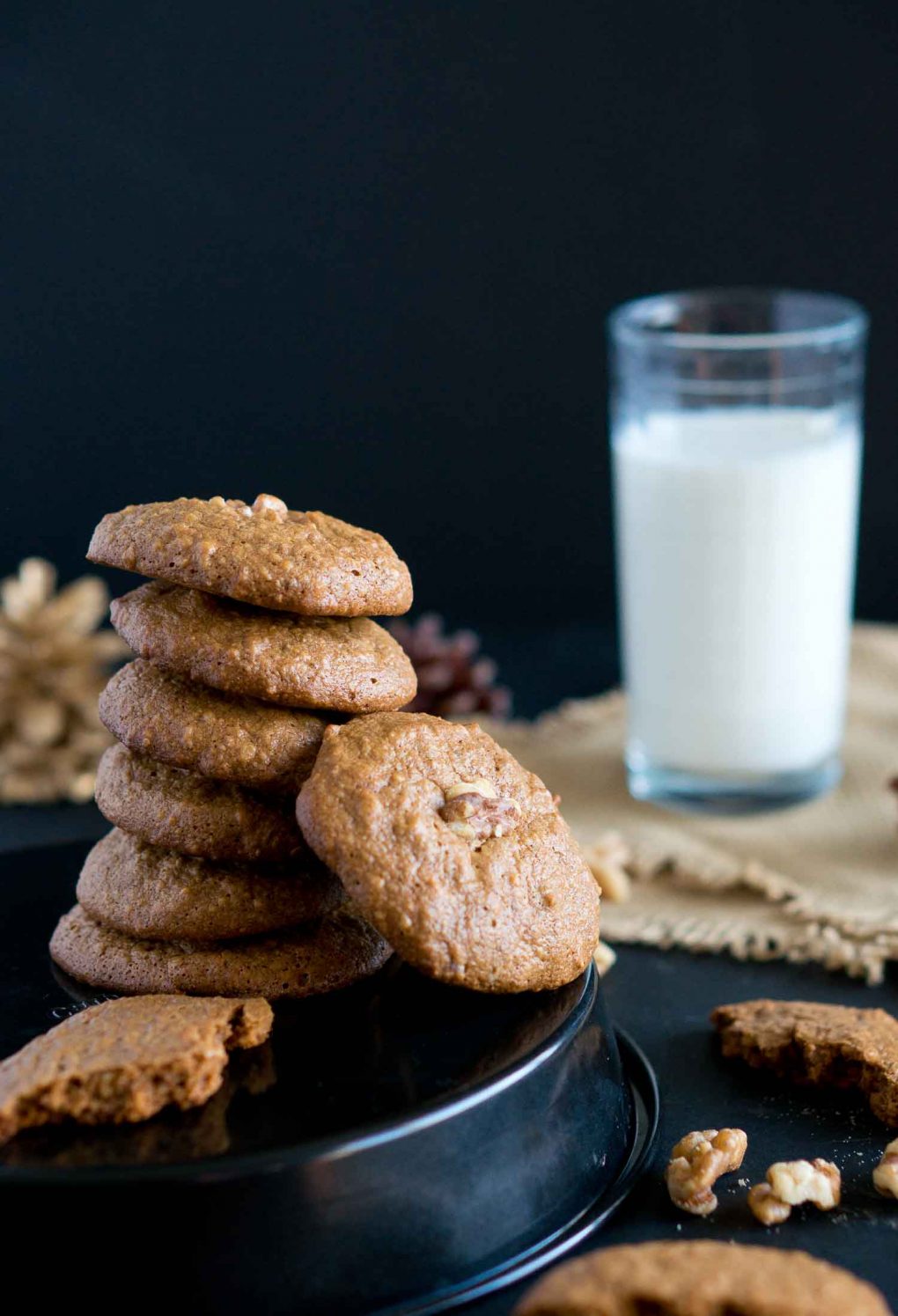 Paleo Walnut Cookies & Giveaway - Delicious Meets Healthy
