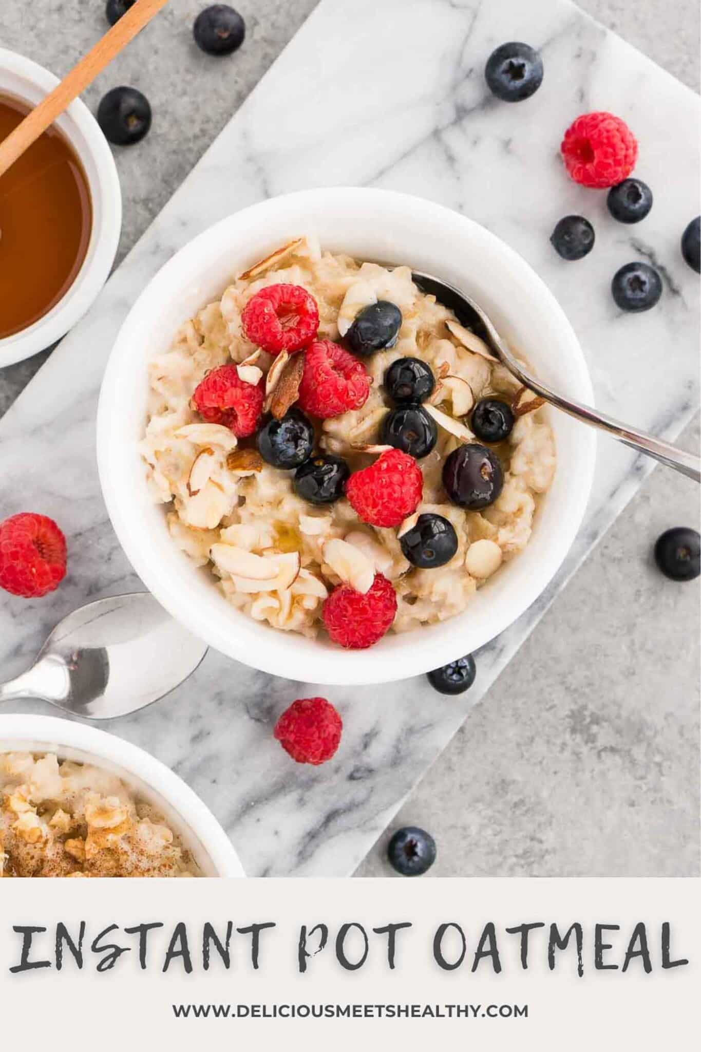 Instant Pot Oatmeal (w/ rolled oats) - Delicious Meets Healthy