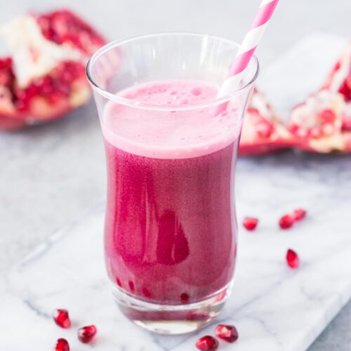 How To Make Pomegranate Juice - Delicious Meets Healthy