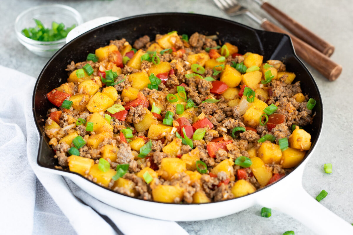 Ground Beef and Potatoes (One Pot Comfort Food) - Delicious Meets Healthy