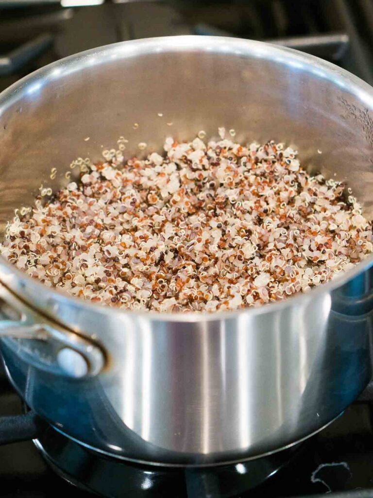 How To Cook Quinoa - Delicious Meets Healthy